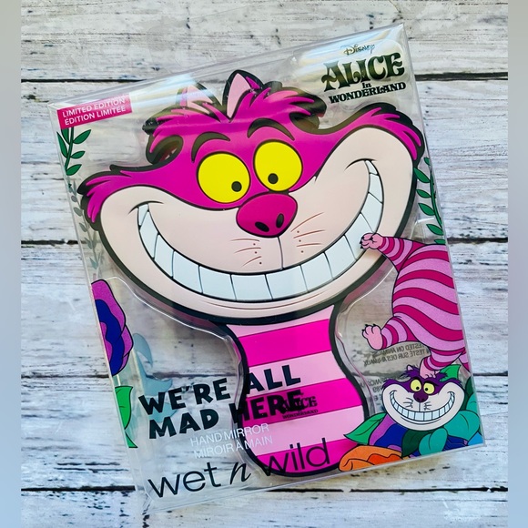 wet n wild | Other | Alice In Wonderland Chester Cat Mirror | Poshmark